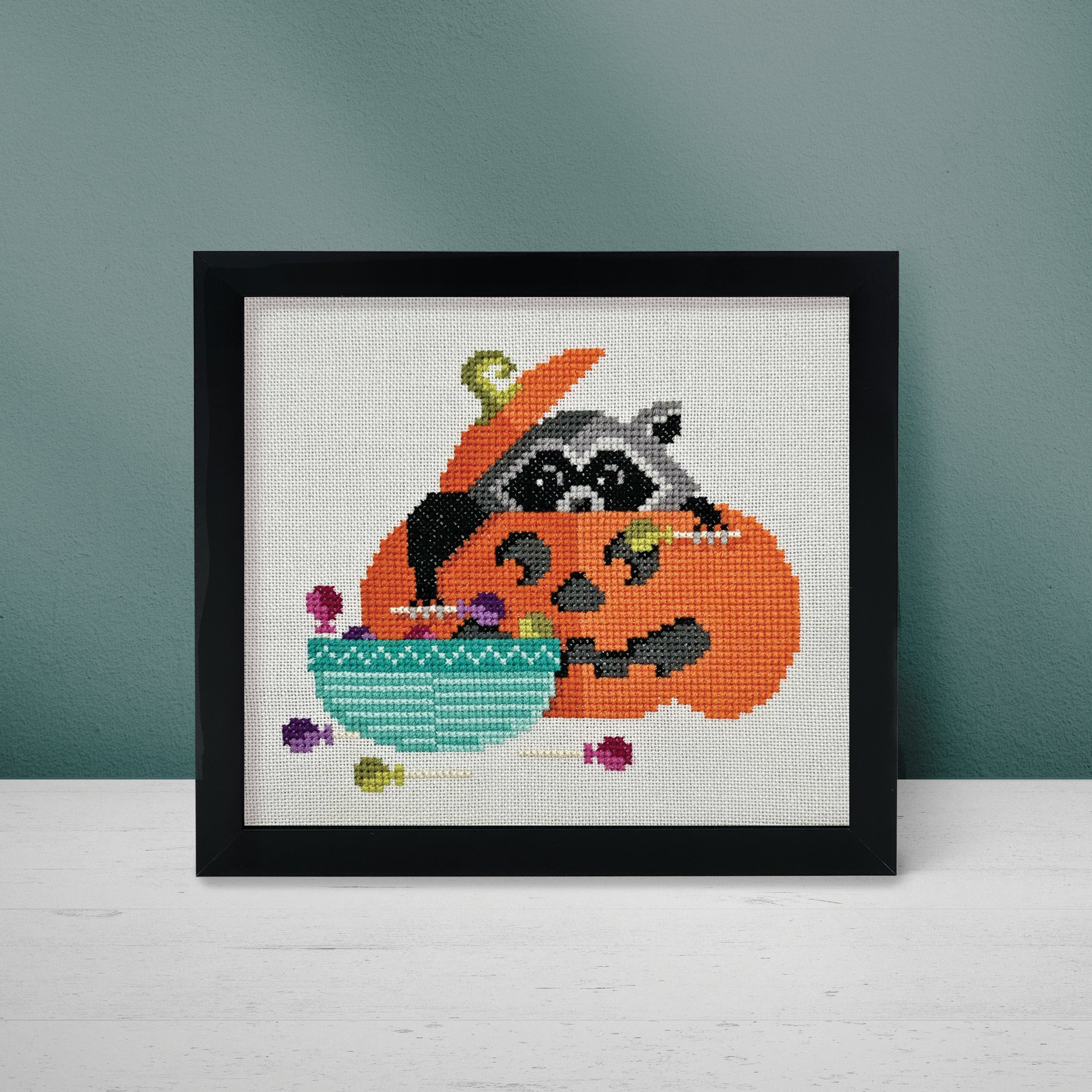 Snack-O-Lantern - Boomerang Stitches – Bee Youtiful Sip and Stitchery